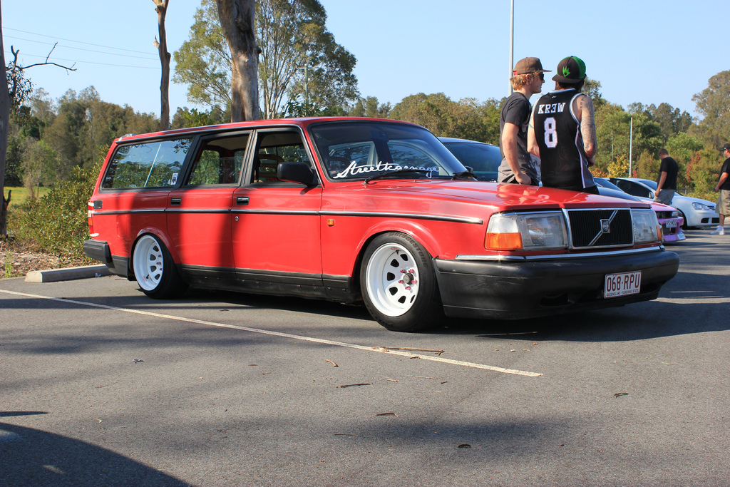 Show me modded 1979 Volvo 244DL's | Retro Rides