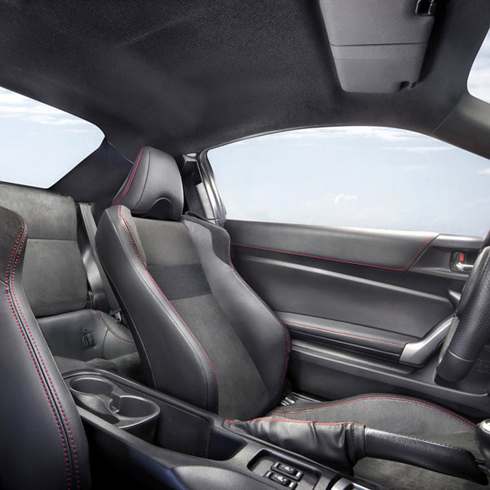 Toyota GT86 - There She Goes Again Sporty ~ THE AUTOMOTIVE WORLD BLOG