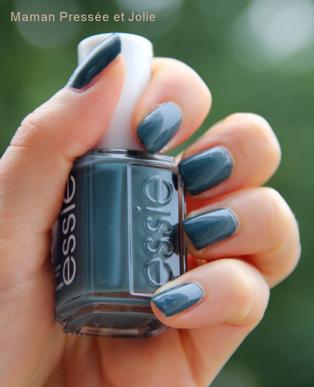 Maman Pressée et Jolie: ESSIE Vested Interest // un cadeau sympa pour l ...
