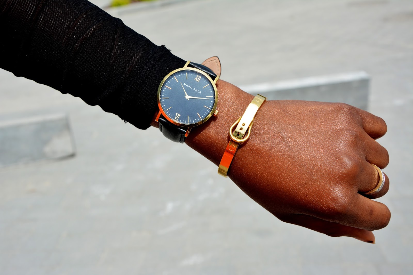 DIMPLEKHADI: THE PEACHBOX