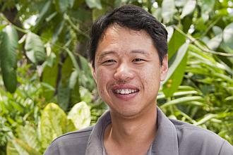 If Only Singaporeans Stopped to Think: Building the Gardens by the Bay