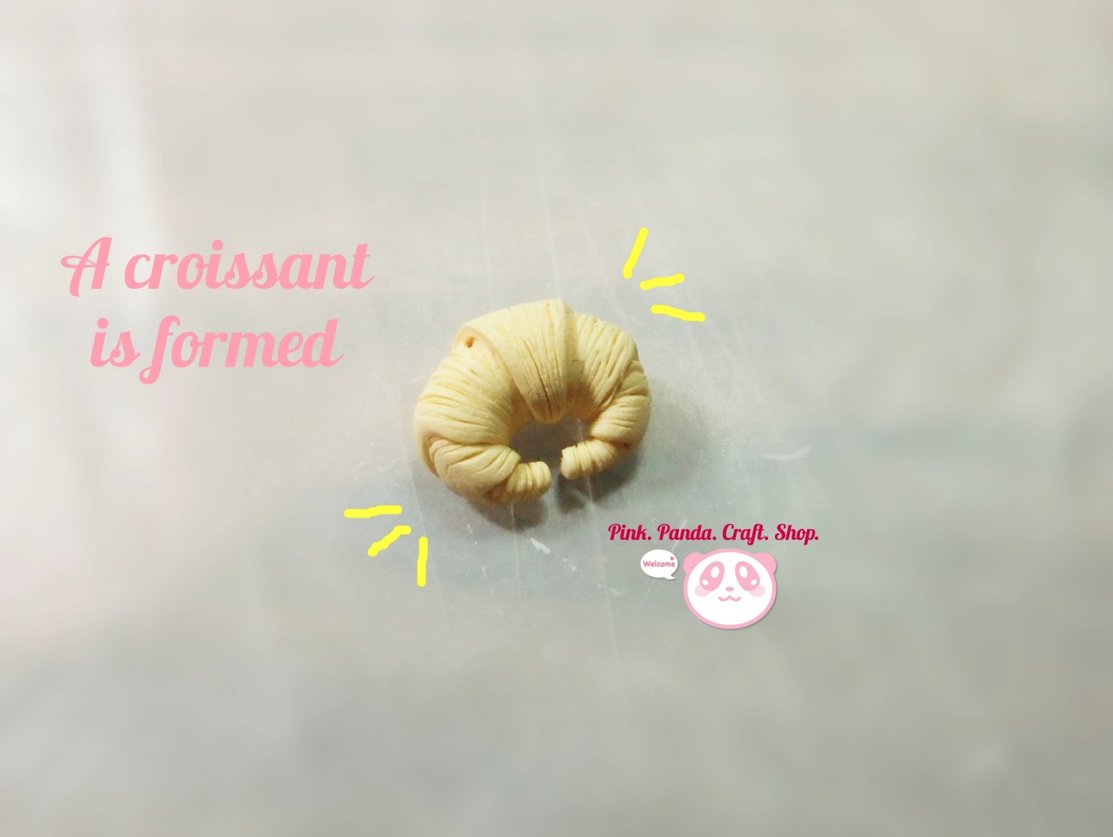 PinkPandaCraftShop: How to make polymer clay croissant~