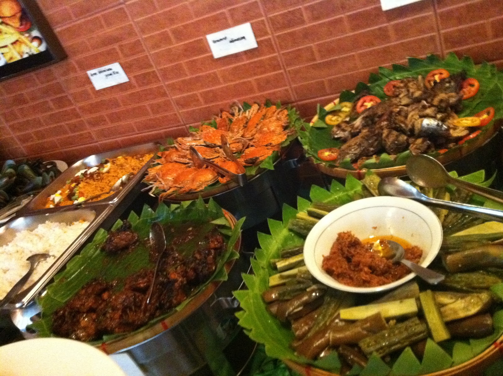 Life is Beautiful- Jannah's Random Life: EAT ALL YOU CAN AT CARL CED'Z ...