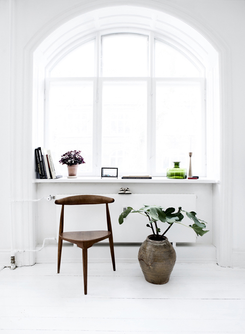 my scandinavian home: Beautiful white Danish home