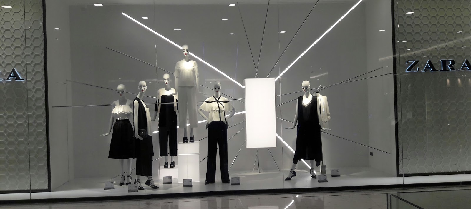 ZARA The EmQuartier, Bangkok