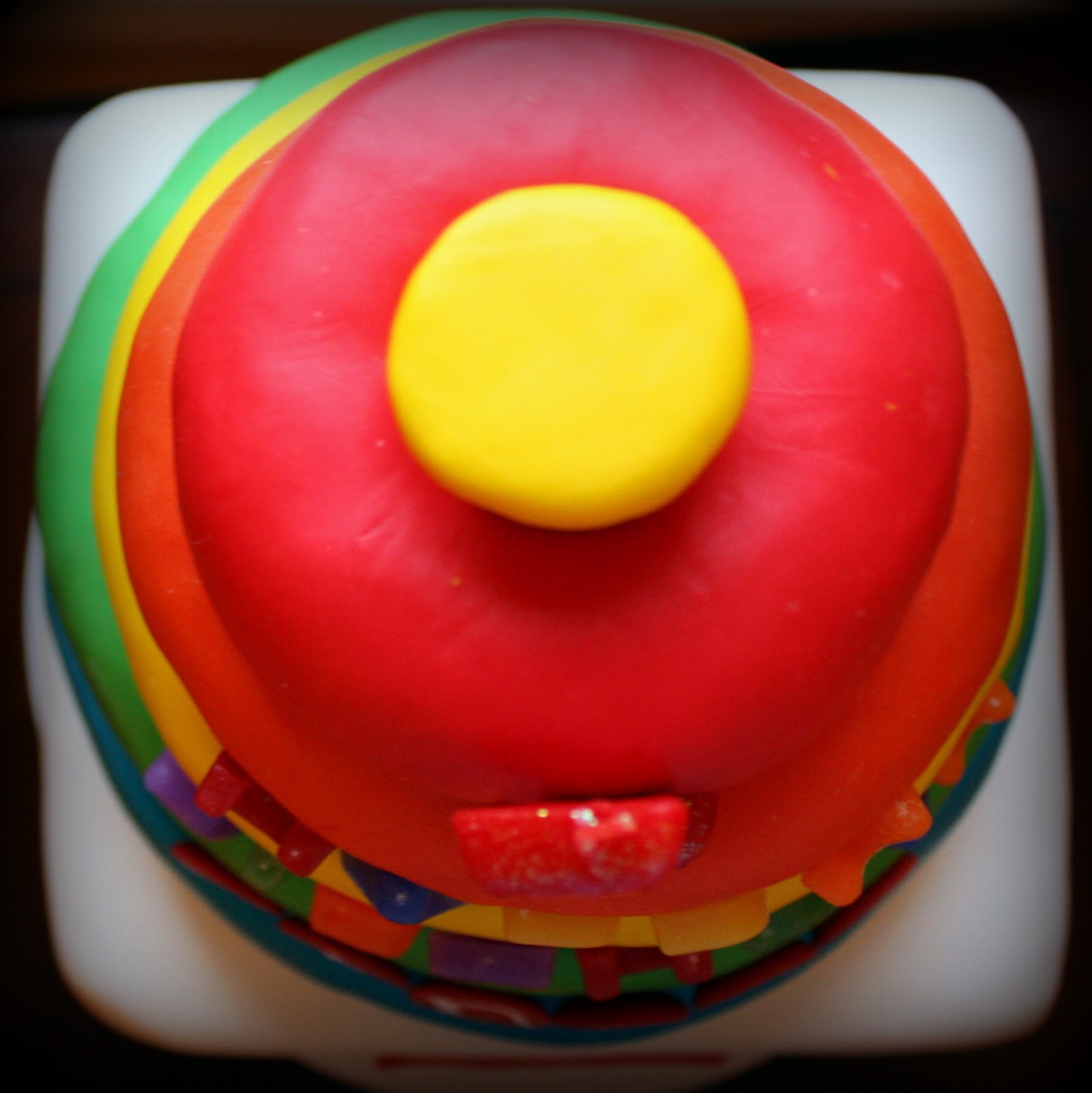 Linkyn's Stacky Ring Cake: Yellow Sour Cream Butter Layer Cake ~ Dozen ...