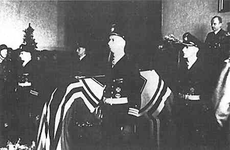 Submarinos Alemanes: Wolfgang Lüth - Kapitän zur See