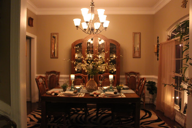 Designs by Pinky: Spring on the Dining Room Table