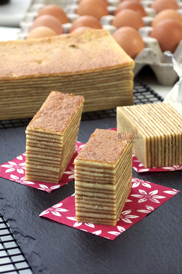 Adora's Box: KUEH LAPIS LEGIT