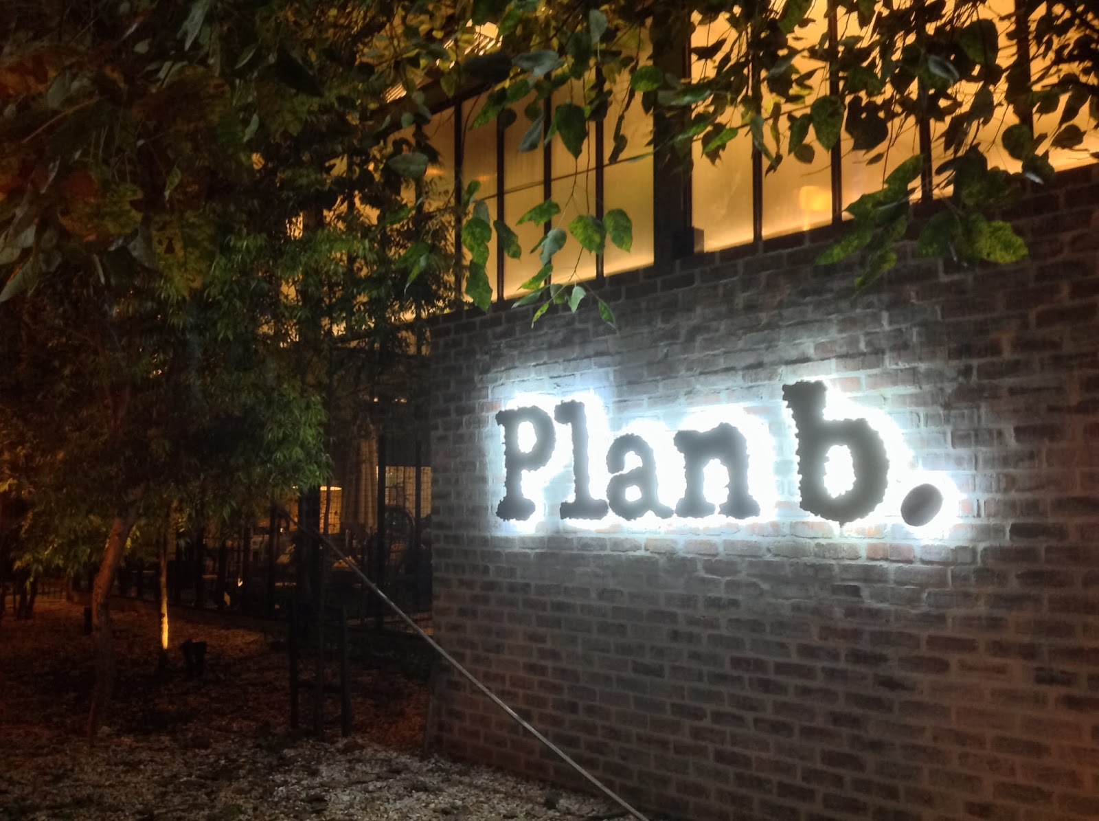 [德]国: A VISIT TO PLAN B, IPOH