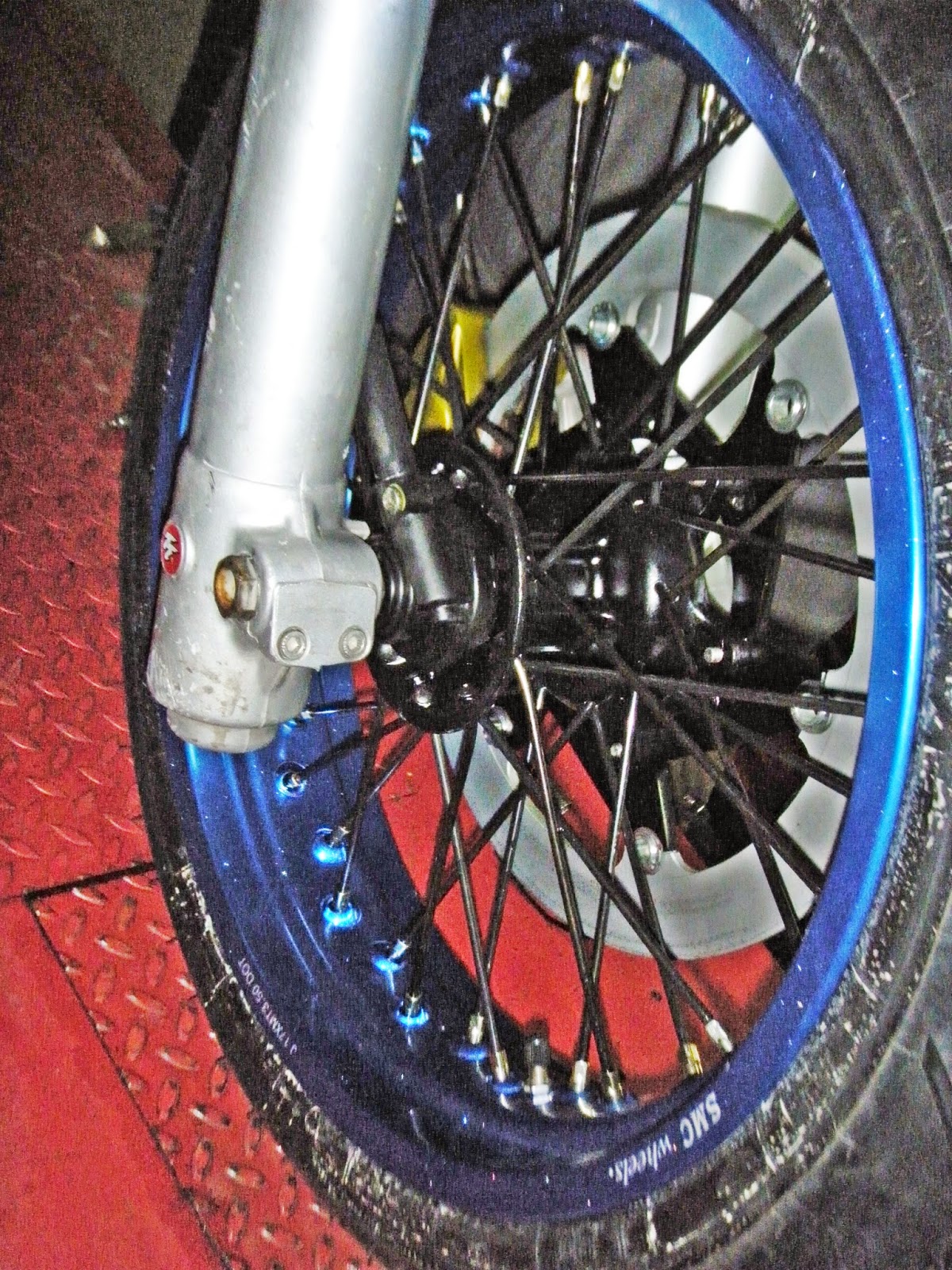 T.T.Design: YAMAHA TTR 600 SuperMotard Μετατροπή & βελτίωση