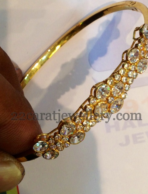Bangle Type Simple Bracelet - Jewellery Designs