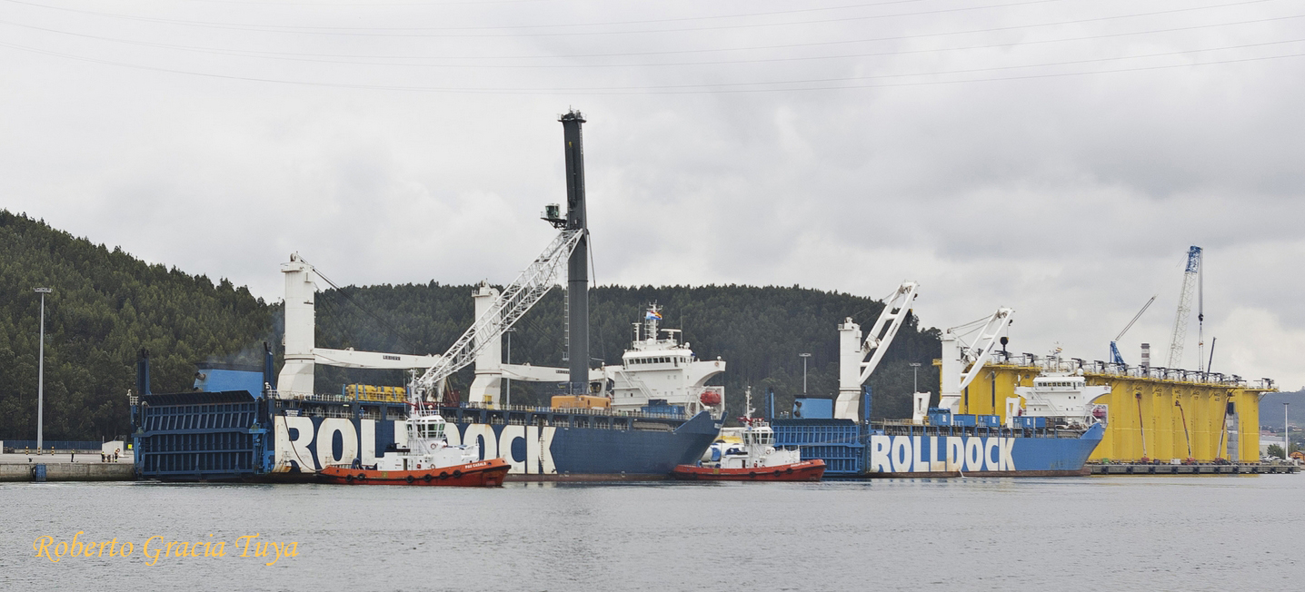 Buques en el puerto de Avilés: ROLLDOCK SKY