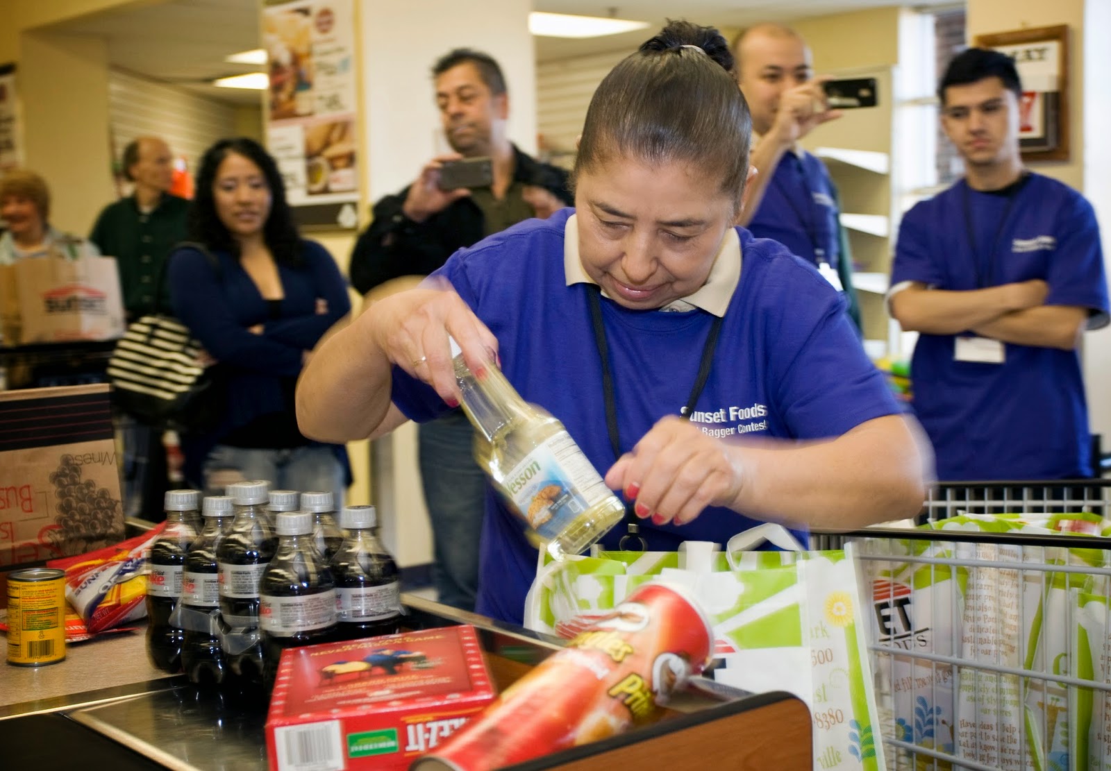 Mark Kodiak Ukena: Sunset Foods Best Baggers Contest