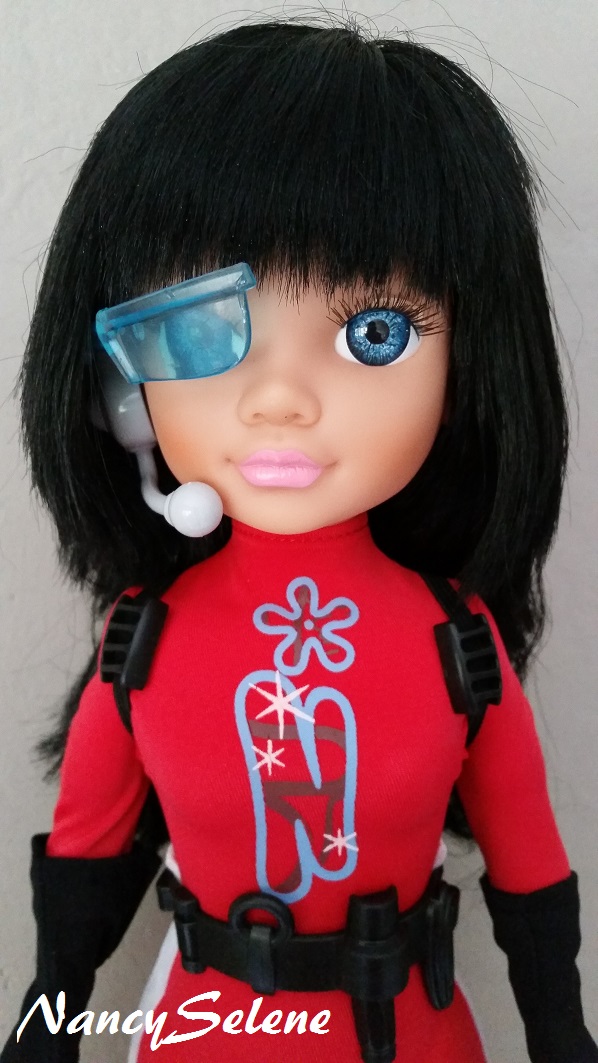 Selene and friends: Completando las primeras Nancy New 2.-Espía