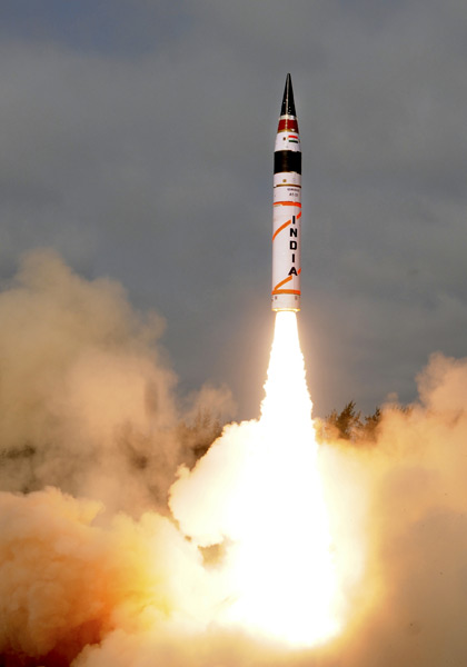 The Random dilettante: AGNI - V; A marvel on Engineers Day of India