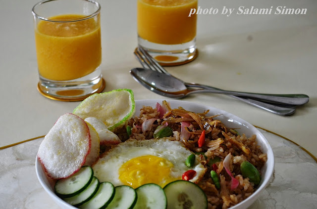 Jom Makan Nasi Goreng.... Nasi Goreng Kampung & Mangga Lassi! - Amie's ...