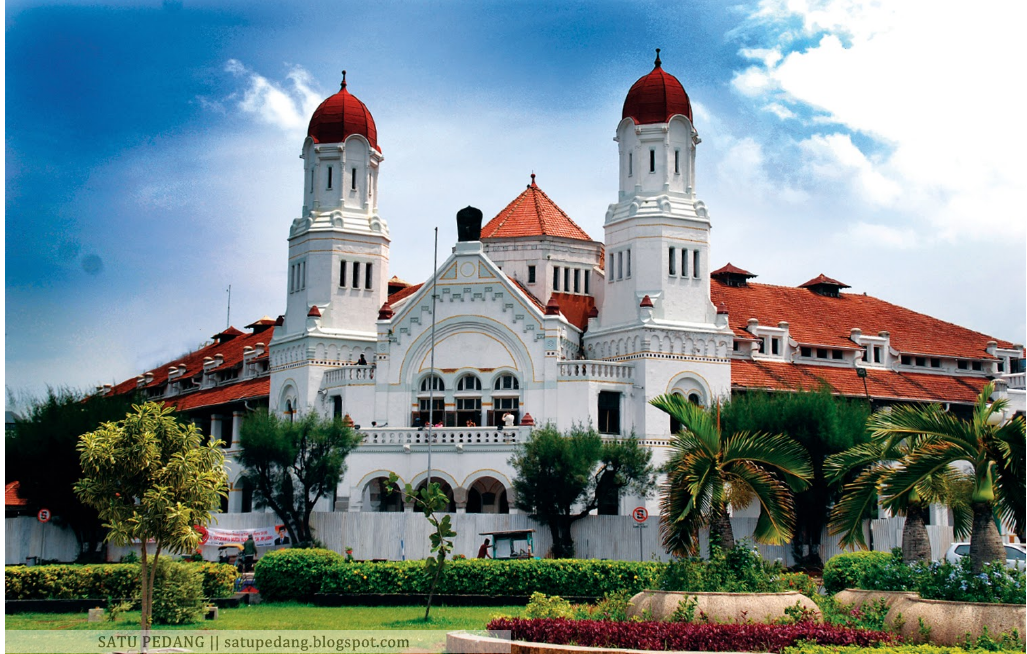 Sejarah Gedung Pintu Seribu (Lawang Sewu) | ASAL USUL DAN SEJARAH