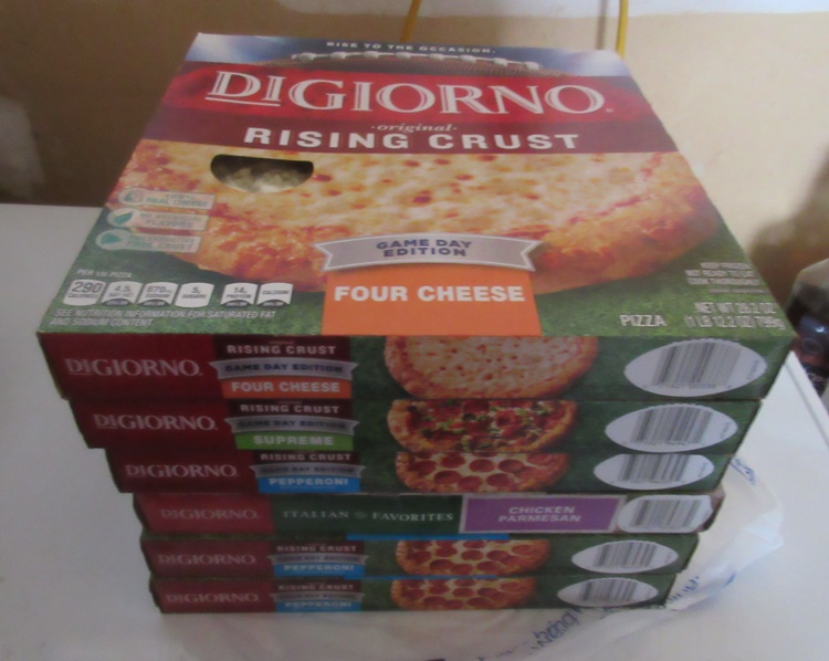 DON'T READ THIS; IT'S BORING!: Great Deal on Frozen Pizzas at Weis