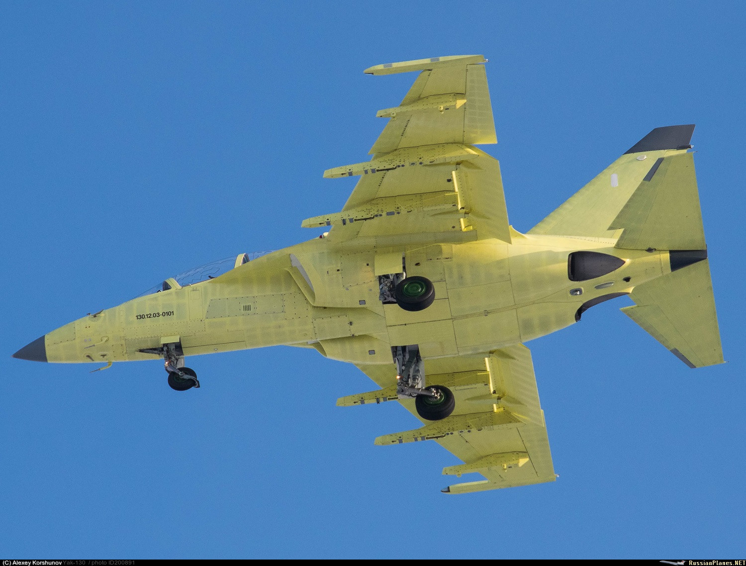 AAG_th บันทึกประจำวัน: ภาพเครื่องบินฝึกไอพ่น Yak-130 กองทัพอากาศพม่าทำ ...