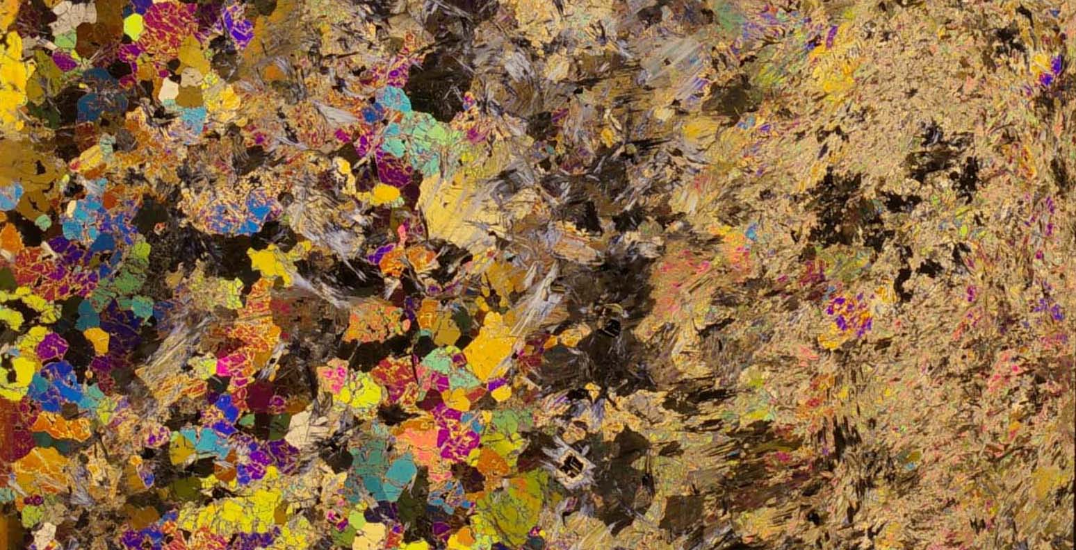 Peridotites: Buck Creek ultramafic body - unaltered dunite grading into ...