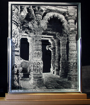 Glass Engraving » India Art N Design