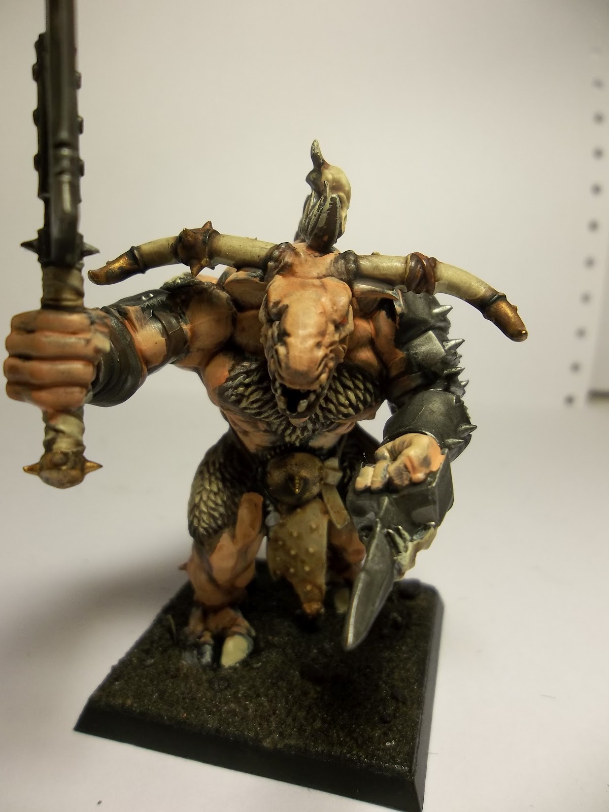 Dark Artisan Painting: Beastmen Minotaurs, 3 painted now