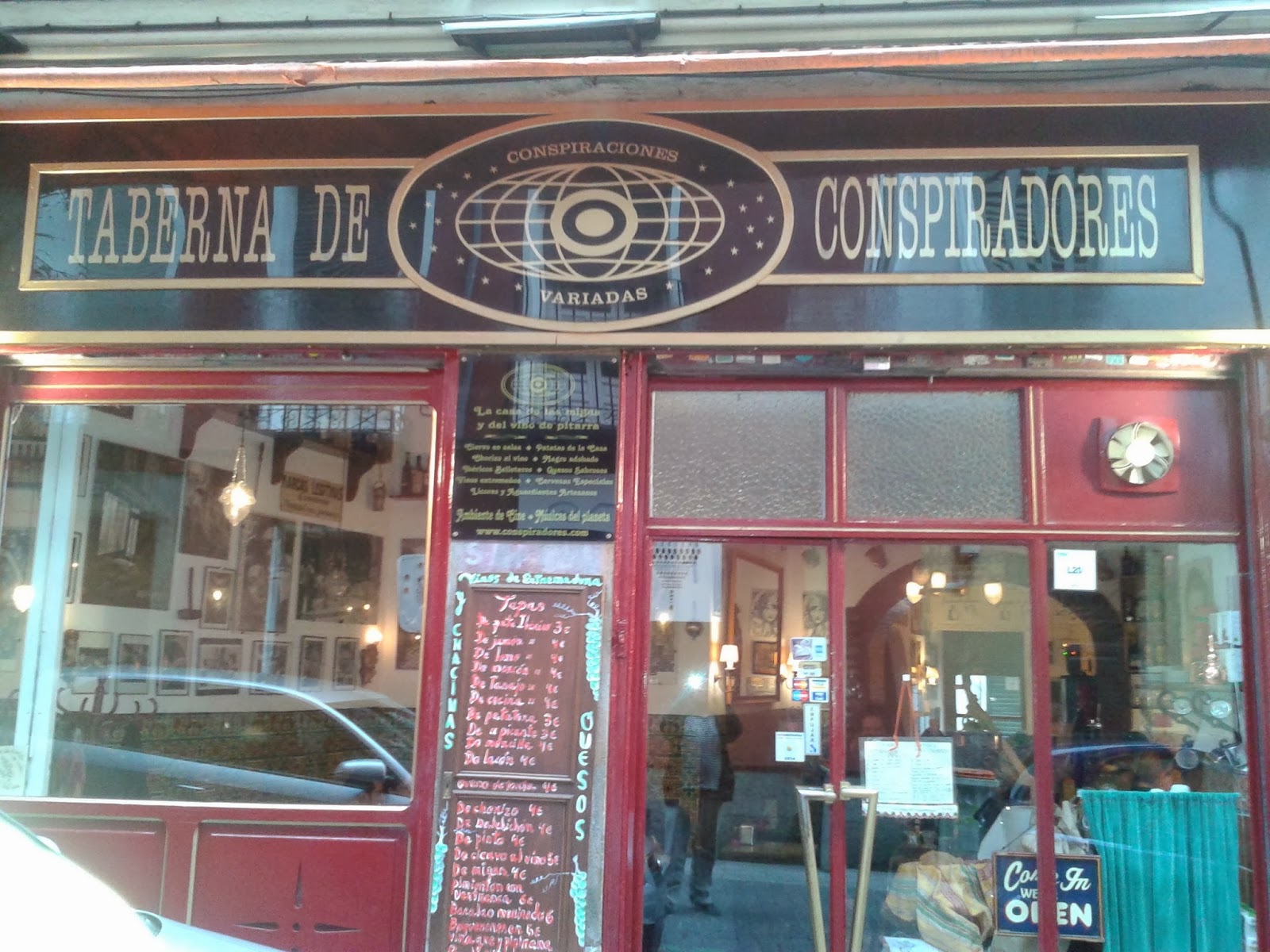 volver o no volver: TABERNA CONSPIRADORES