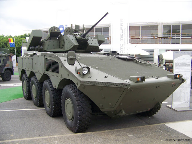 Defensa y Armas: IFV: VBM Freccia (Italia)