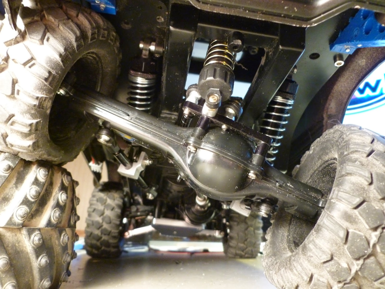 theLEDwheel: Major Tamiya CC01 mods....