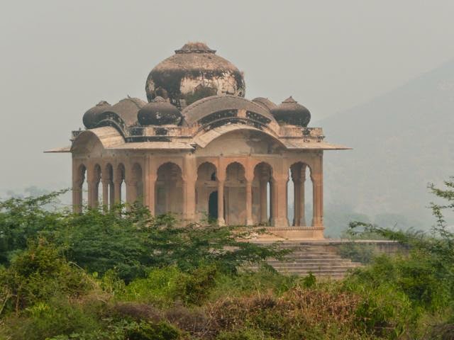 Tourism: BHANGARH, ALWAR, JAIPUR RAJASTHAN