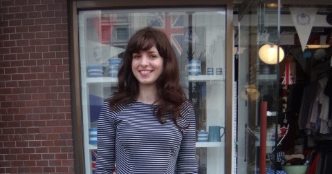 BRITISH EQUIPMENT PUBLISHING BLOG: British Artist Freyja Dean Poses In ...