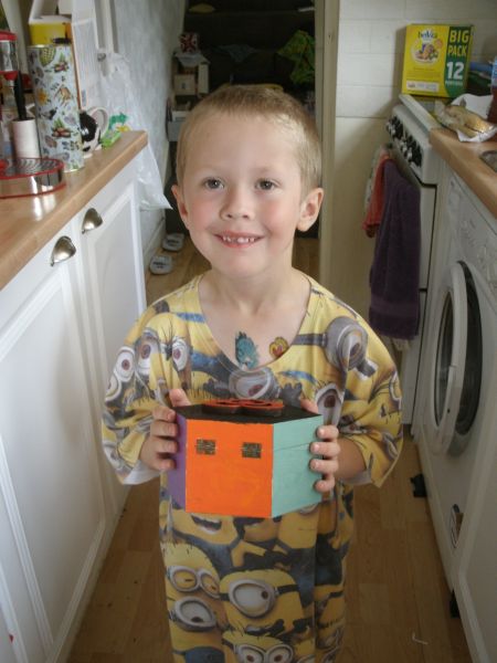 Caring Stitcher: Painted box