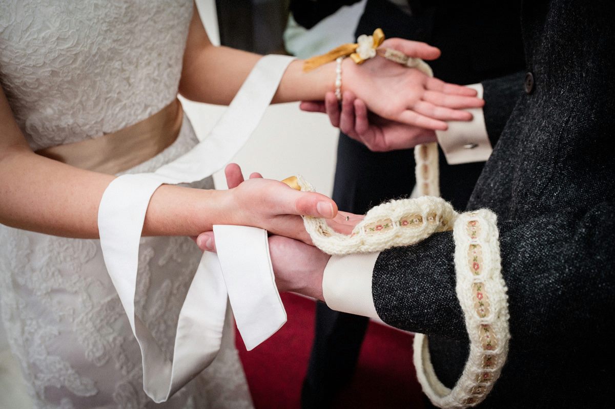 Tying the Knot? Your Humanist Wedding in Scotland: Handfasting