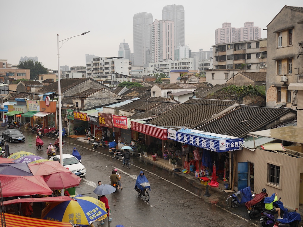 A View From Above of Minzu East Road in Zhongshan - Isidor's Fugue