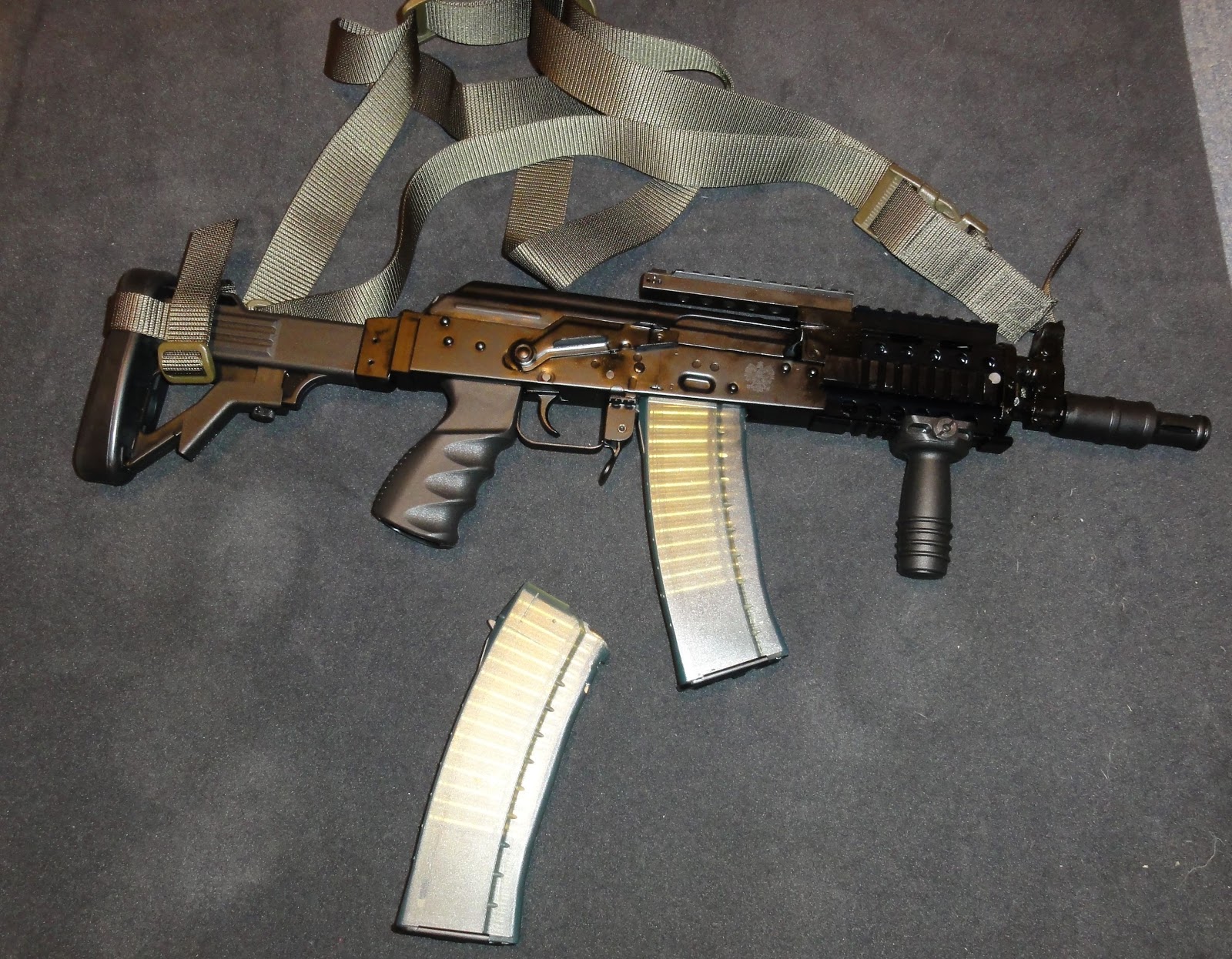 Montrala: Little, cute rifle