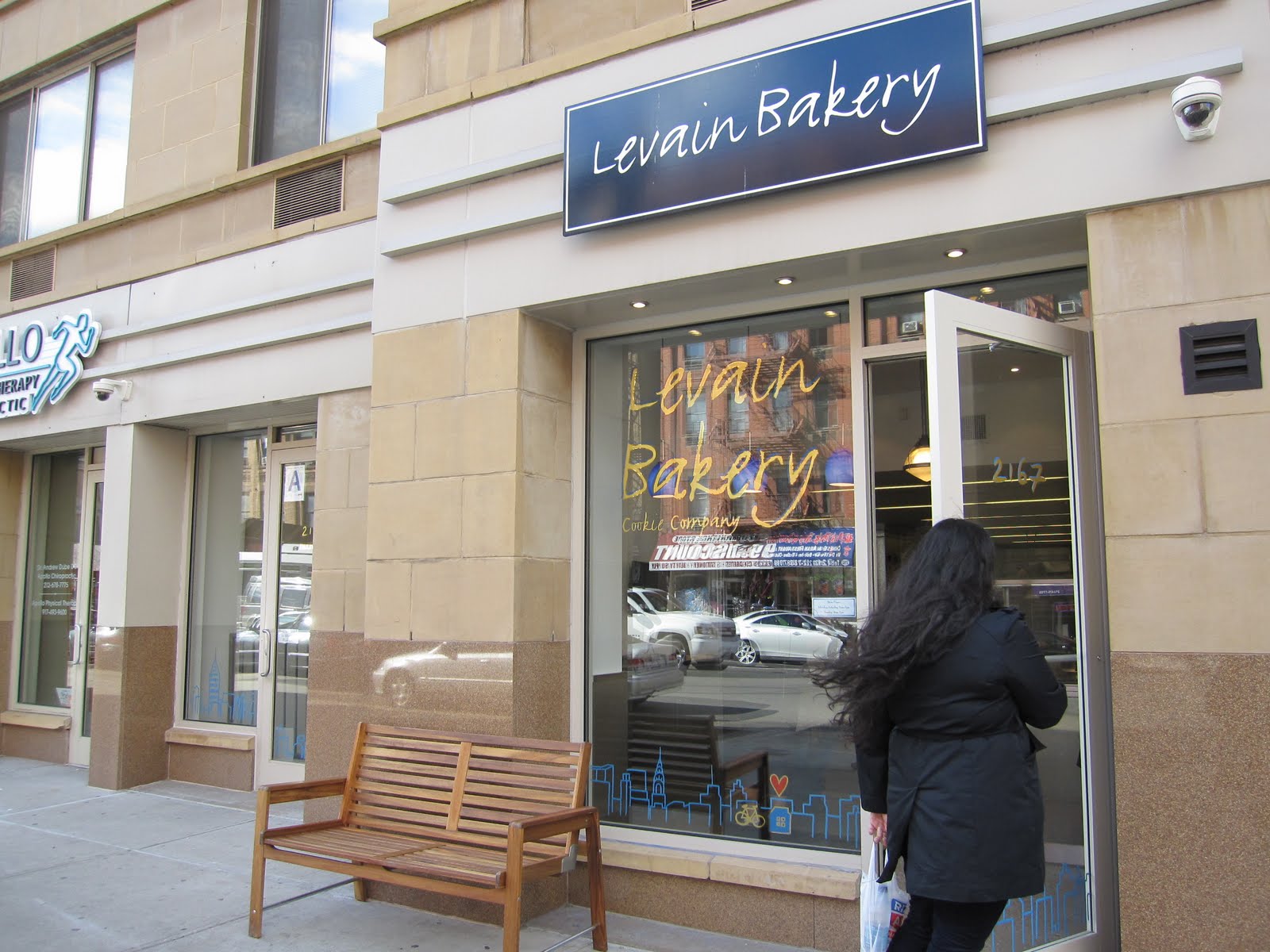 New York: Levain Bakery