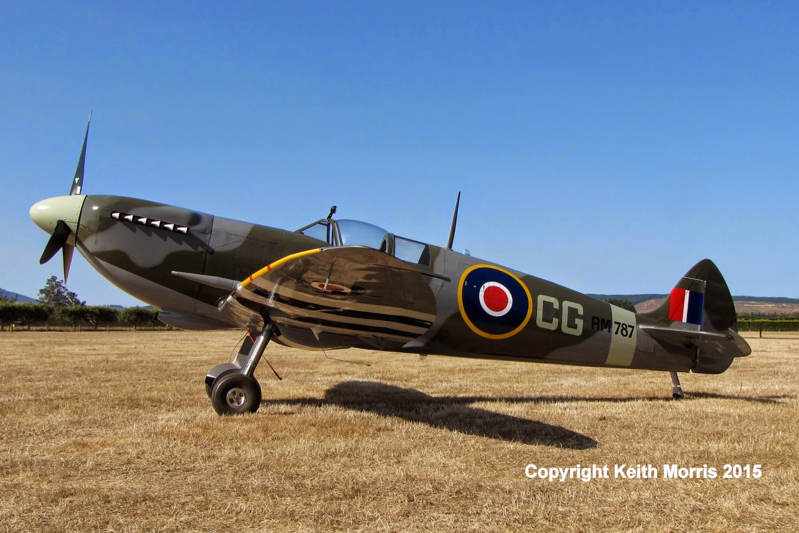 NZ Civil Aircraft: Supermarine Spitfire Mk 26B and Other Aircraft at ...