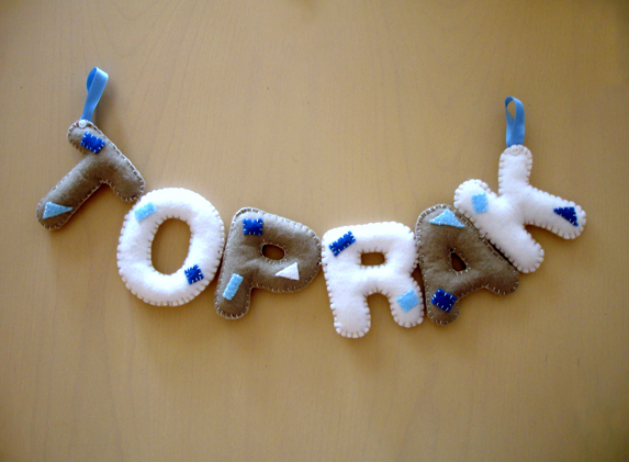 lolipu: Keçe İsim (MELEK - TOPRAK)