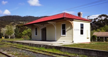 Phillip Overton: Westerway: Tasmania's Derwent Valley Line