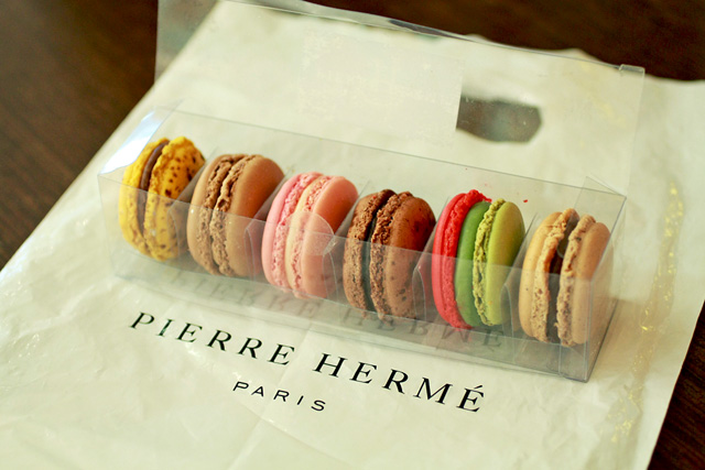 Infinity Dreams ∞: Sweet Macaroons
