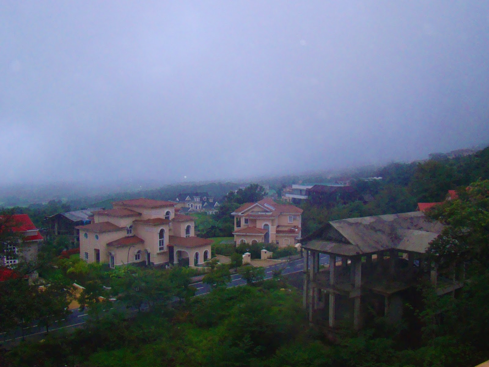 Footloose: 46. Holidaying in Amby Valley