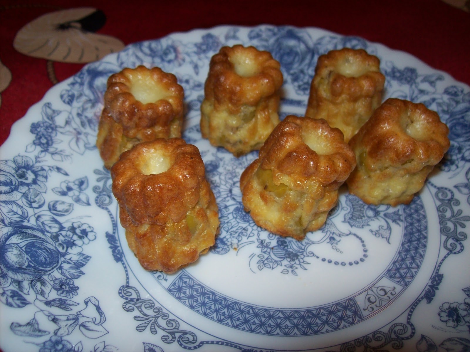 Les gourmandises de Jocelyne: Mini-cannelés aux olives