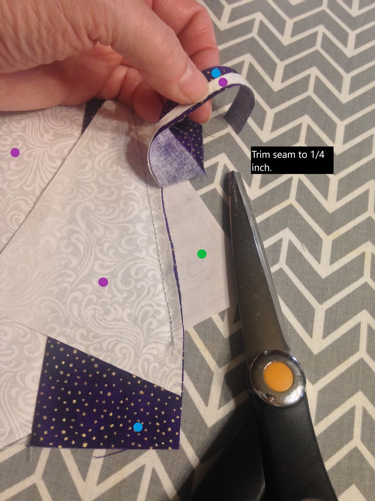 Tutorial: Paper Piecing Endless Chain Quilt Block