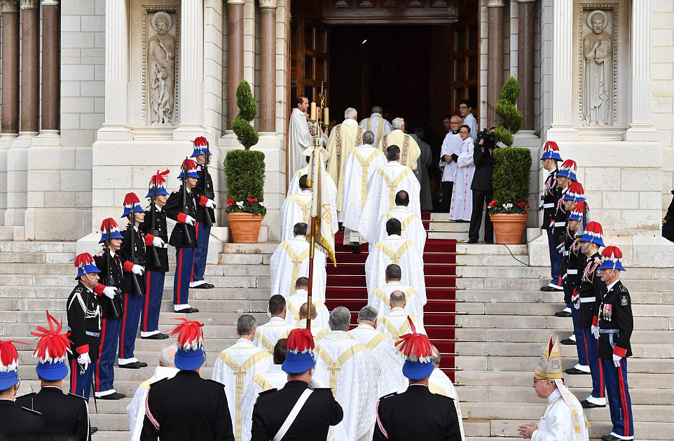 Royal Family Around the World: Monaco National Day 2016 Celebrations on ...