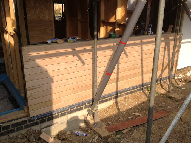 Riseley Eco Cottage : Sweet Chestnut Cladding
