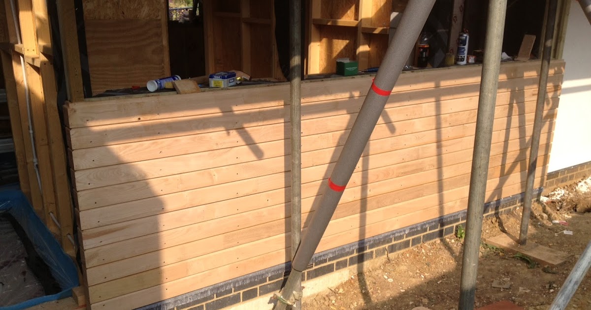 Riseley Eco Cottage : Sweet Chestnut Cladding