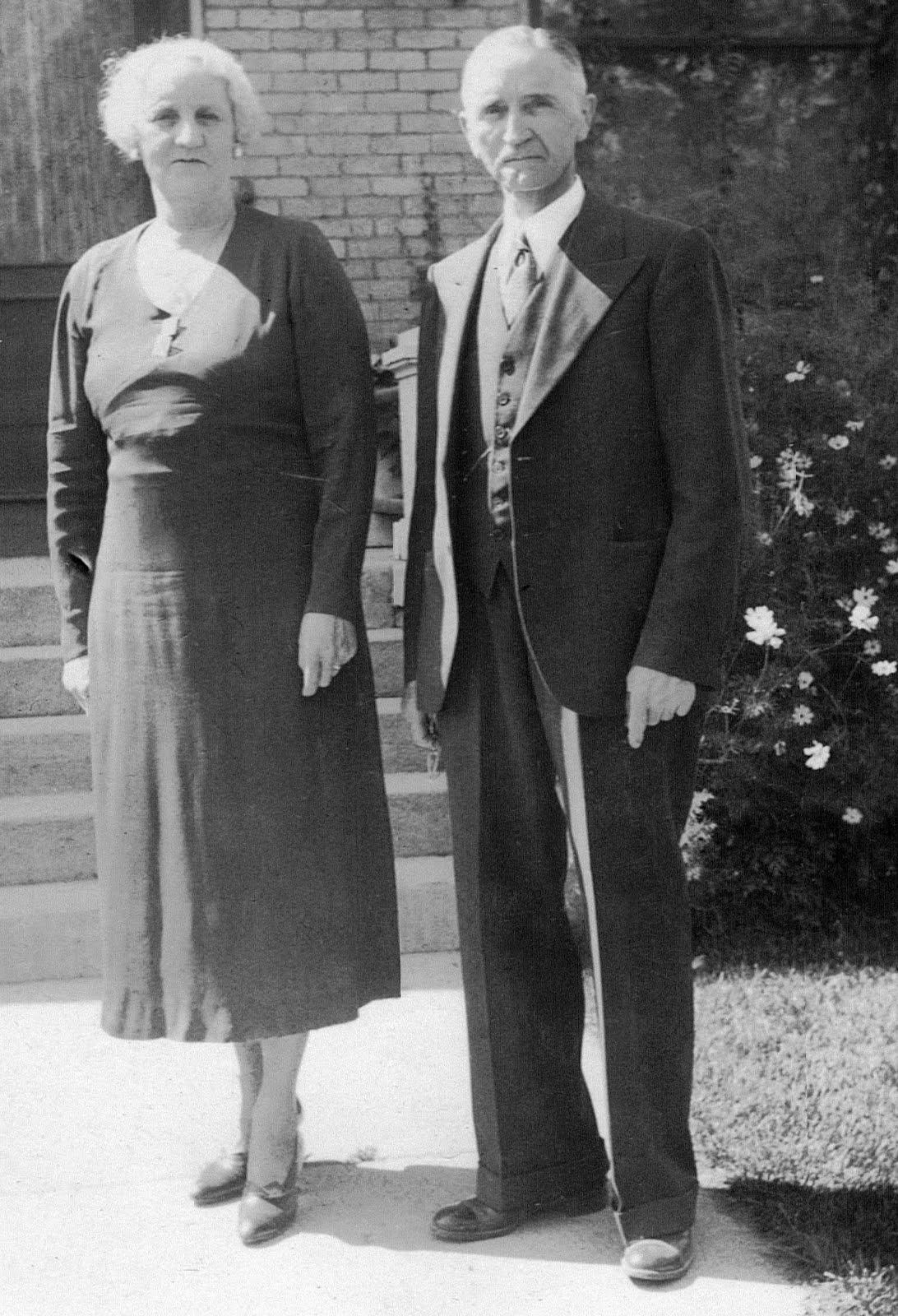 Hasler History: Arthur D Hasler Professional PhotoBio