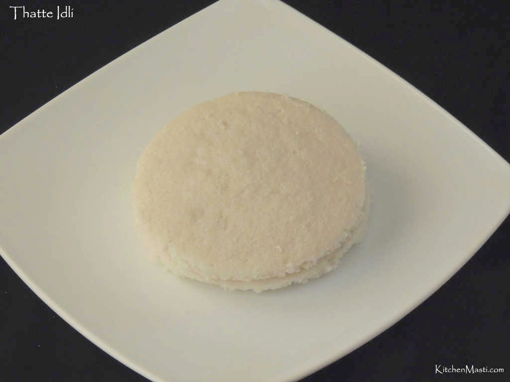Thatte Idli / Plate Idli Recipe | Vegetarian Recipes