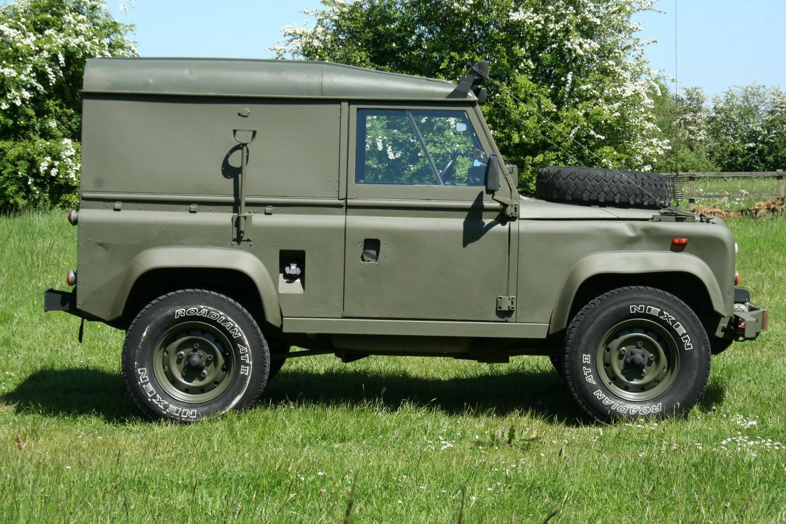 Landrover Defender: Land Rover Defender 90 Ex MOD 200 TDI